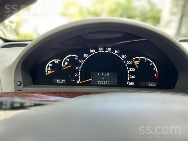 Black Mercedes-Benz S 400 2004 in Jurmala, with an engine capacity of 4.00 L and mileage of 355 thousand km for 6000 €, photo 9 on AUTOMOTO.COM.LV