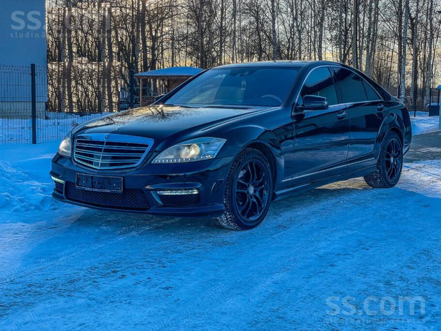 Melns Mercedes-Benz S 400 2009 Jelgava, ar dzinēja tilpumu 3.50 L un nobraukumu 202 tūkst. km par 9996 €, foto 1 vietnē AUTOMOTO.COM.LV