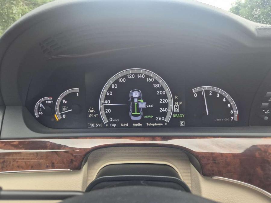 Черный Мерседес С 400 2009 в Утена, объемом двигателя 3.50 л и пробегом 137 тыс. км за 11900 €, фото 24 на AUTOMOTO.COM.LV