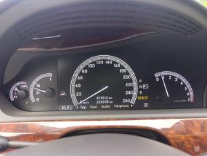 Черный Мерседес С 400 2009 в Каунас, объемом двигателя 3.50 л и пробегом 226 тыс. км за 12000 €, фото 23 на AUTOMOTO.COM.LV
