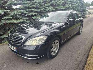 Melns Mercedes-Benz S 400 2009 Utena, ar dzinēja tilpumu 3.50 L un nobraukumu 137 tūkst. km par 10500 €, foto 3 vietnē AUTOMOTO.COM.LV