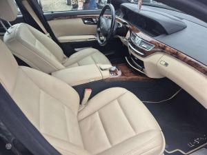 Melns Mercedes-Benz S 400 2009 Utena, ar dzinēja tilpumu 3.50 L un nobraukumu 137 tūkst. km par 10500 €, foto 10 vietnē AUTOMOTO.COM.LV