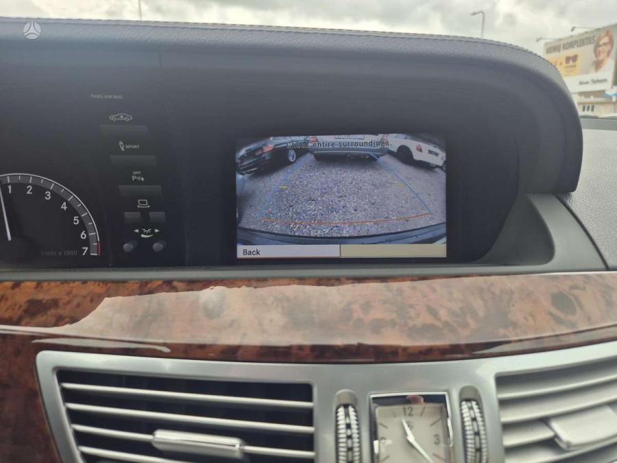 Melns Mercedes-Benz S 400 2009 Utena, ar dzinēja tilpumu 3.50 L un nobraukumu 137 tūkst. km par 10500 €, foto 21 vietnē AUTOMOTO.COM.LV