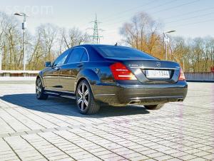 Black Mercedes-Benz S 400 2010 in Riga, with an engine capacity of 3.50 L and mileage of 233 thousand km for 15500 €, photo 31 on AUTOMOTO.COM.LV