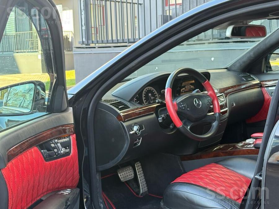 Melns Mercedes-Benz S 400 2010 Rīga, ar dzinēja tilpumu 3.50 L un nobraukumu 214 tūkst. km par 9900 €, foto 14 vietnē AUTOMOTO.COM.LV