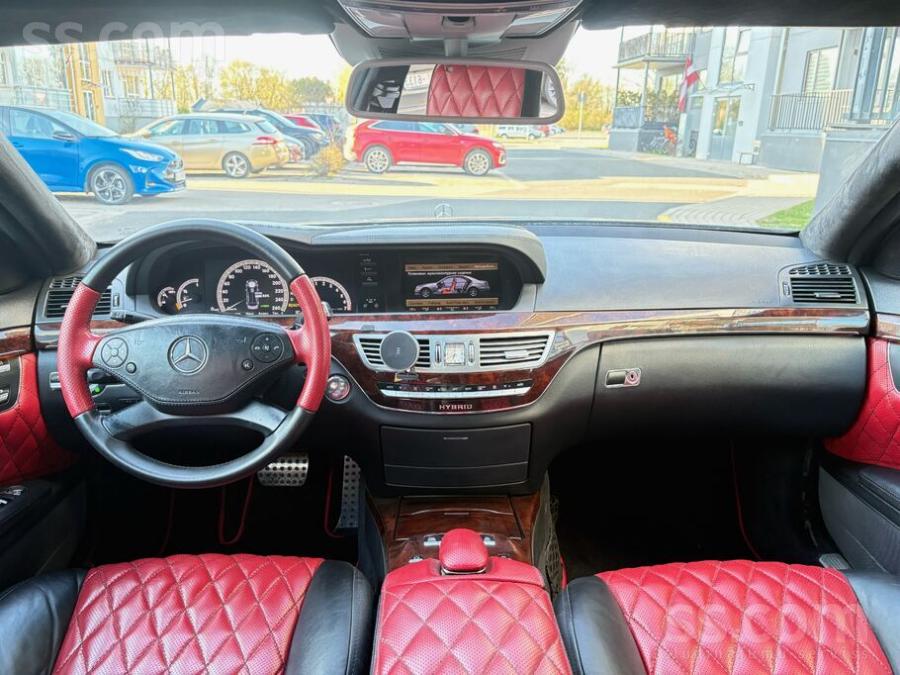 Melns Mercedes-Benz S 400 2010 Rīga, ar dzinēja tilpumu 3.50 L un nobraukumu 214 tūkst. km par 9900 €, foto 17 vietnē AUTOMOTO.COM.LV