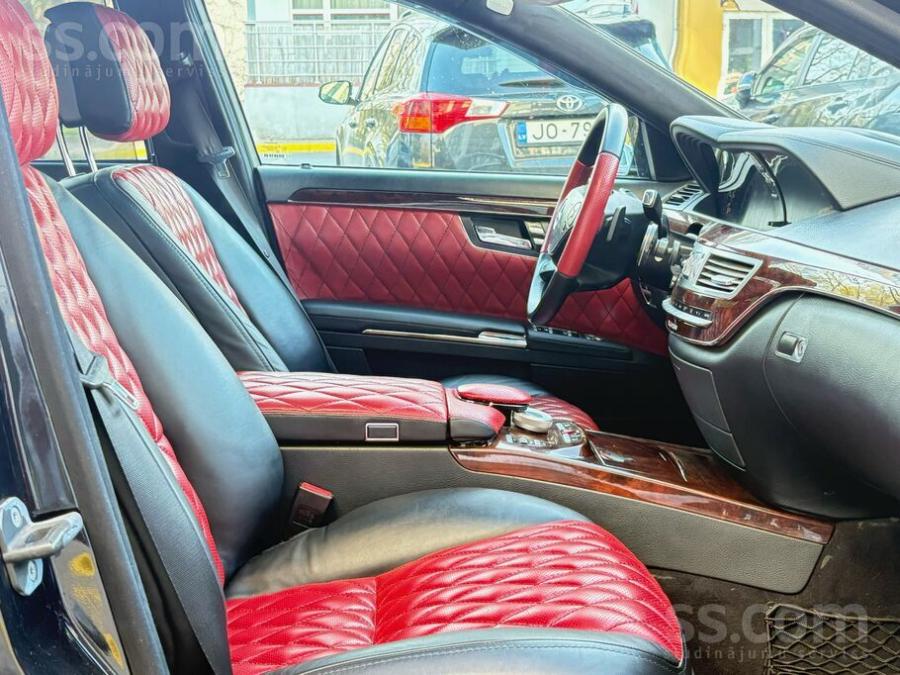 Melns Mercedes-Benz S 400 2010 Rīga, ar dzinēja tilpumu 3.50 L un nobraukumu 214 tūkst. km par 9900 €, foto 19 vietnē AUTOMOTO.COM.LV