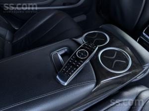 Black Mercedes-Benz S 400 2013 in Riga, with an engine capacity of 3.50 L and mileage of 0 thousand km for 18000 €, photo 24 on AUTOMOTO.COM.LV