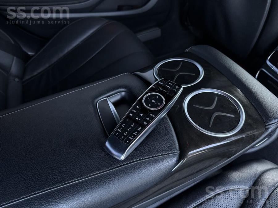 Black Mercedes-Benz S 400 2013 in Riga, with an engine capacity of 3.50 L and mileage of 0 thousand km for 18000 €, photo 24 on AUTOMOTO.COM.LV