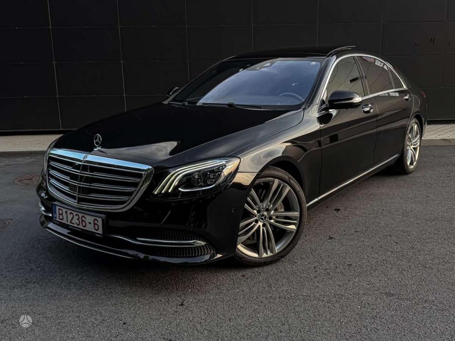 Black Mercedes-Benz S 400 2017 in Siauliai, with an engine capacity of 2.93 L and mileage of 212 thousand km for 41000 €, photo 3 on AUTOMOTO.COM.LV