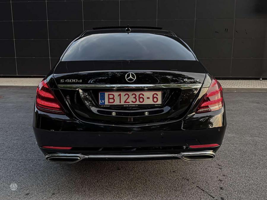 Black Mercedes-Benz S 400 2017 in Siauliai, with an engine capacity of 2.93 L and mileage of 212 thousand km for 41000 €, photo 9 on AUTOMOTO.COM.LV
