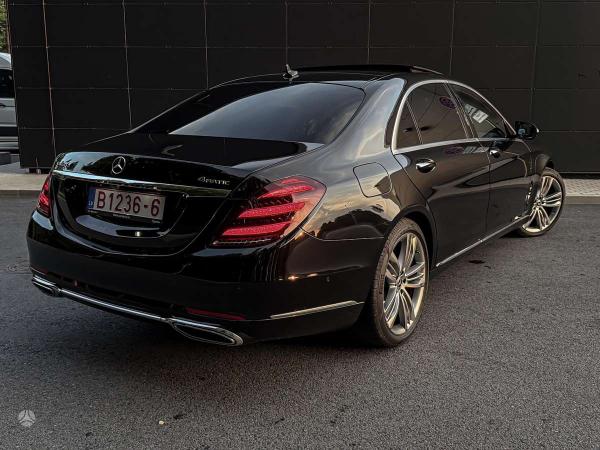 Black Mercedes-Benz S 400 2017 in Siauliai, with an engine capacity of 2.93 L and mileage of 212 thousand km for 41000 €, photo 10 on AUTOMOTO.COM.LV