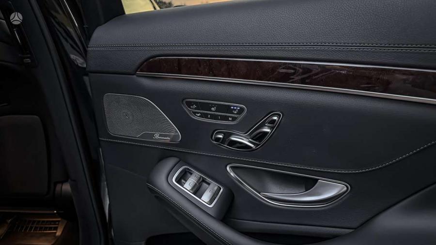 Black Mercedes-Benz S 400 2017 in Siauliai, with an engine capacity of 2.93 L and mileage of 212 thousand km for 41000 €, photo 13 on AUTOMOTO.COM.LV