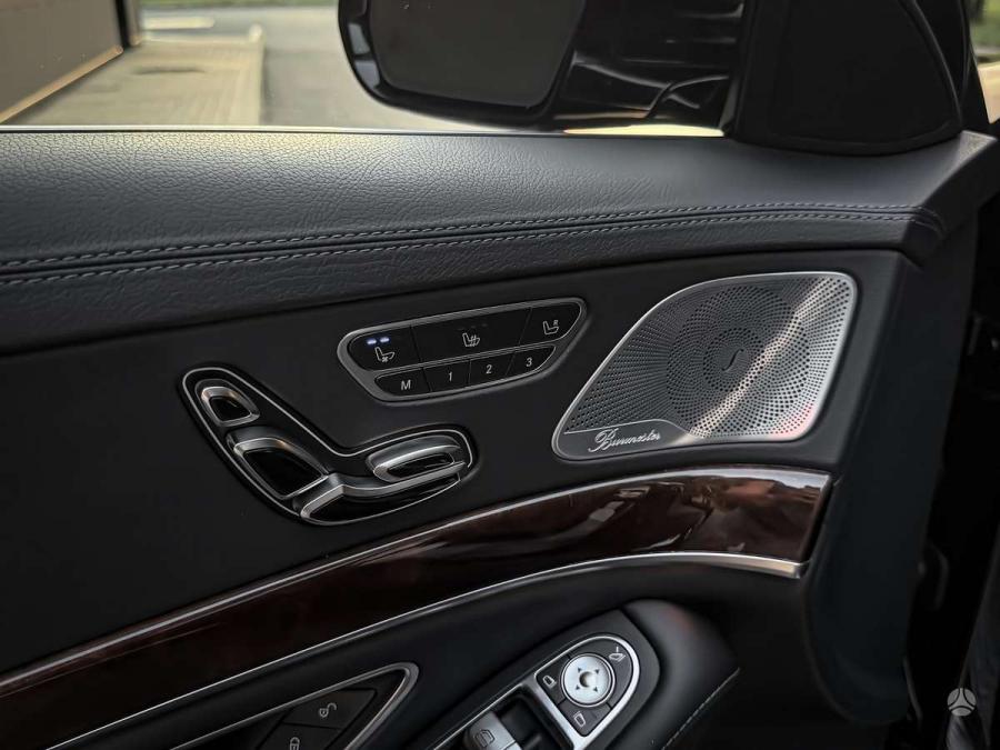 Black Mercedes-Benz S 400 2017 in Siauliai, with an engine capacity of 2.93 L and mileage of 212 thousand km for 41000 €, photo 21 on AUTOMOTO.COM.LV