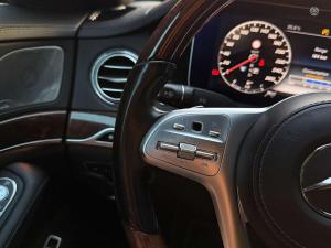 Black Mercedes-Benz S 400 2017 in Siauliai, with an engine capacity of 2.93 L and mileage of 212 thousand km for 41000 €, photo 28 on AUTOMOTO.COM.LV