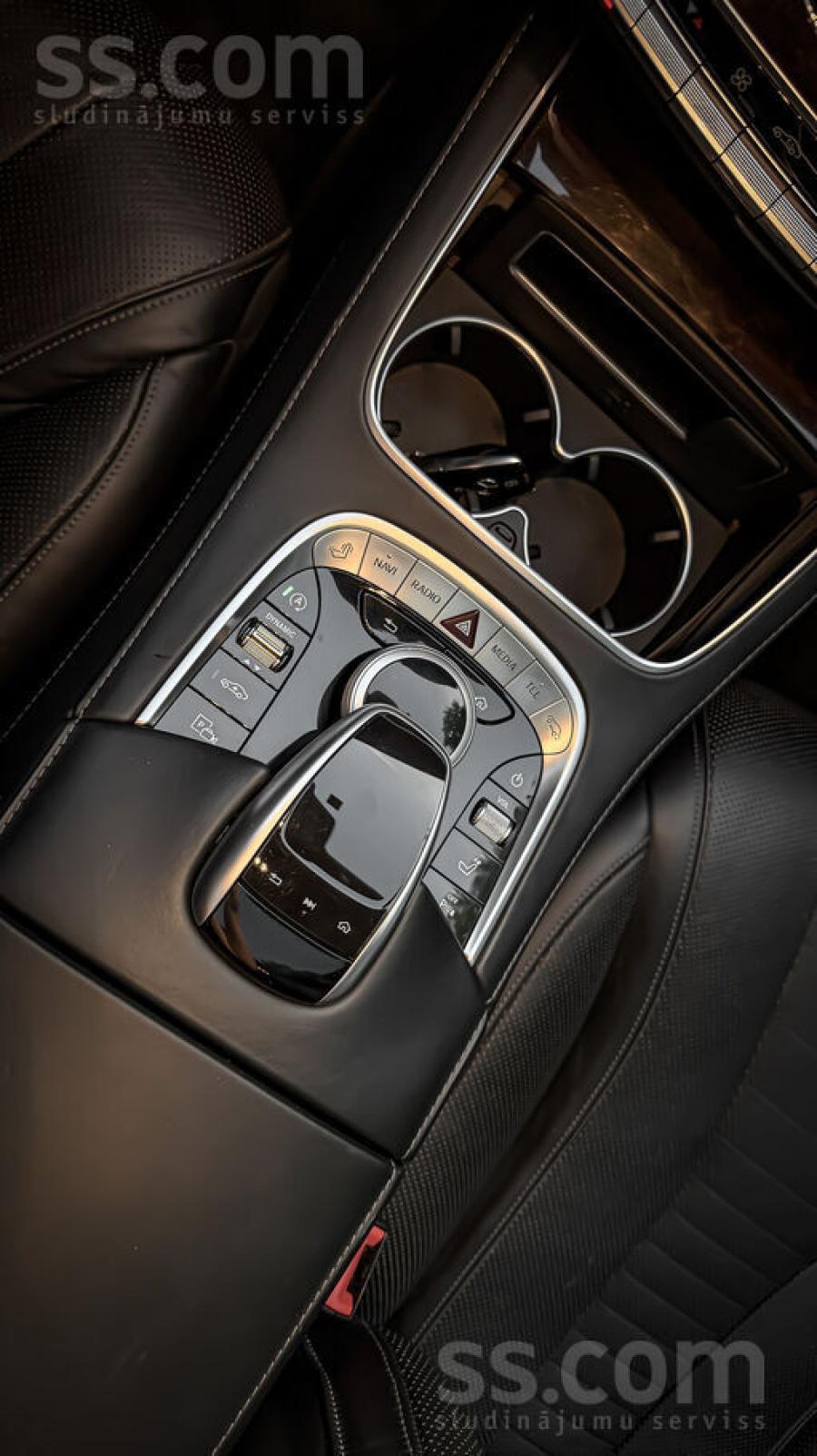 Black Mercedes-Benz S 400 2017 in Jelgava, with an engine capacity of 3.00 L and mileage of 214 thousand km for 41800 €, photo 21 on AUTOMOTO.COM.LV