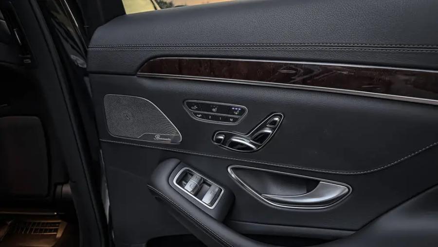 Melns Mercedes-Benz S 400 2018 Jelgava, ar dzinēja tilpumu 3.00 L un nobraukumu 214 tūkst. km par 43000 €, foto 12 vietnē AUTOMOTO.COM.LV