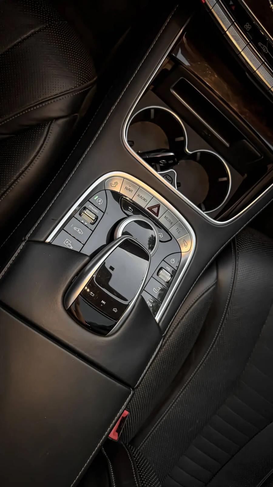Melns Mercedes-Benz S 400 2018 Jelgava, ar dzinēja tilpumu 3.00 L un nobraukumu 214 tūkst. km par 43000 €, foto 21 vietnē AUTOMOTO.COM.LV