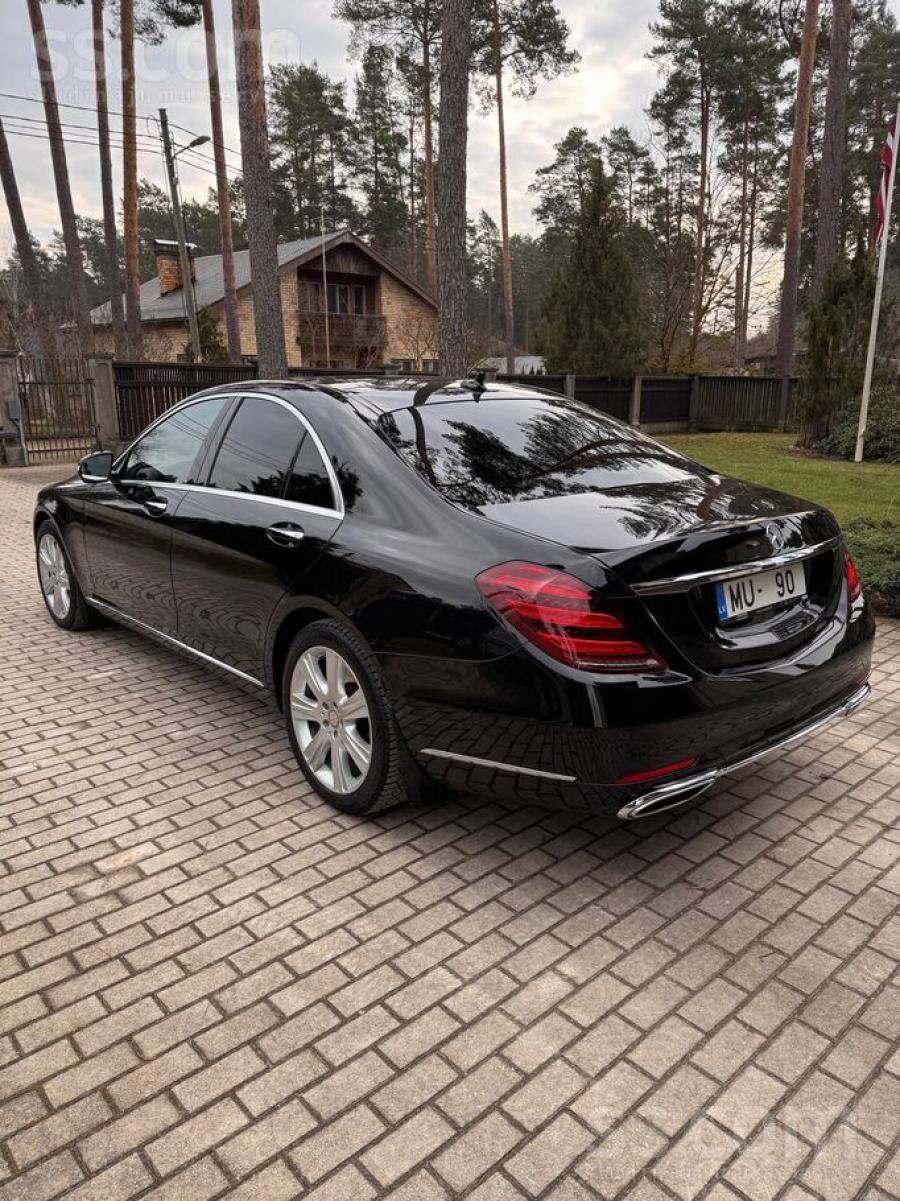 Black Mercedes-Benz S 400 2019 in Riga, with an engine capacity of 3.00 L and mileage of 74 thousand km for 56000 €, photo 16 on AUTOMOTO.COM.LV