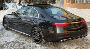 Black Mercedes-Benz S 400 2020 in Kaunas, with an engine capacity of 2.93 L and mileage of 120 thousand km for 59653 €, photo 4 on AUTOMOTO.COM.LV