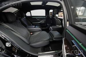 Melns Mercedes-Benz S 400 2021 Rīga, ar dzinēja tilpumu 2.90 L un nobraukumu 120 tūkst. km par 110000 €, foto 32 vietnē AUTOMOTO.COM.LV