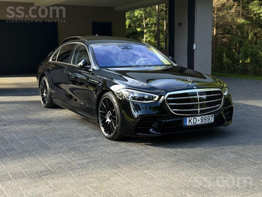 Черный Мерседес С 400 2021 в Рига, объемом двигателя 3.00 л и пробегом 48 тыс. км за 80900 €, фото 3 на AUTOMOTO.COM.LV