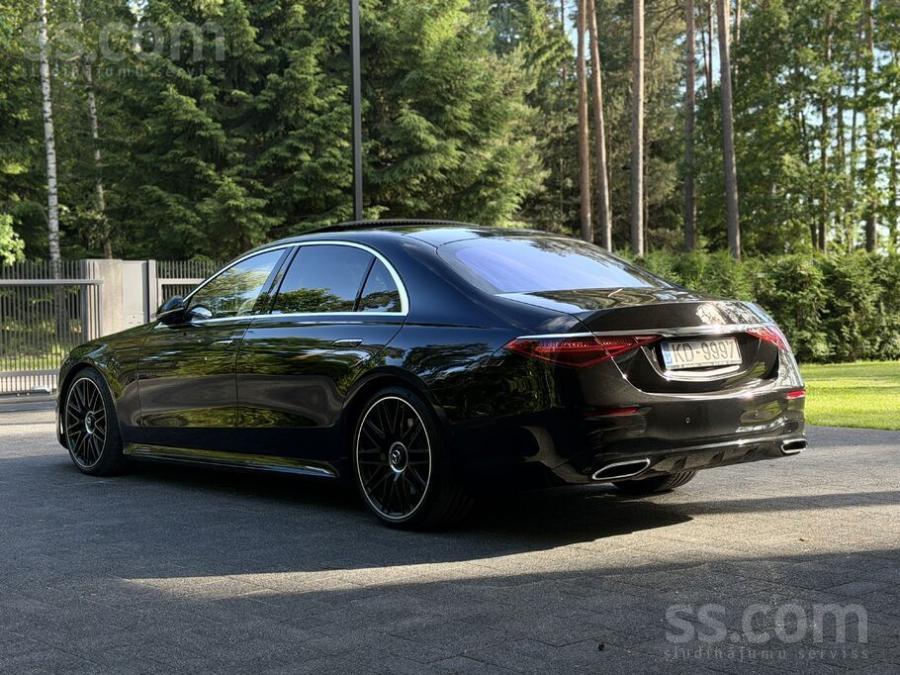 Черный Мерседес С 400 2021 в Рига, объемом двигателя 3.00 л и пробегом 48 тыс. км за 80900 €, фото 7 на AUTOMOTO.COM.LV