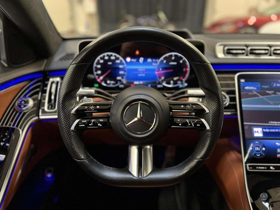 Black Mercedes-Benz S 400 2021 in Vilnius, with an engine capacity of 2.93 L and mileage of 109 thousand km for 80490 €, photo 24 on AUTOMOTO.COM.LV