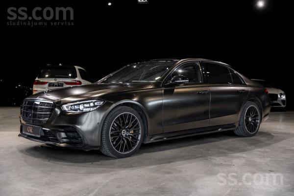 Мерседес С 400 2021 в Рига на AUTOMOTO.COM.LV Черный Мерседес С 400 2021 в Рига, объемом двигателя 3.00 л и пробегом 67 тыс. км за 81900 €, фото 1 на AUTOMOTO.COM.LV