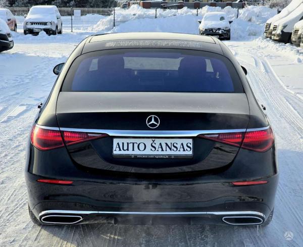 Black Mercedes-Benz S 400 2022 in Taurage, with an engine capacity of 3.00 L and mileage of 73 thousand km for 99999 €, photo 10 on AUTOMOTO.COM.LV