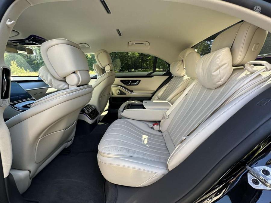 Black Mercedes-Benz S 400 2022 in Vilnius, with an engine capacity of 2.93 L and mileage of 69 thousand km for 83000 €, photo 16 on AUTOMOTO.COM.LV