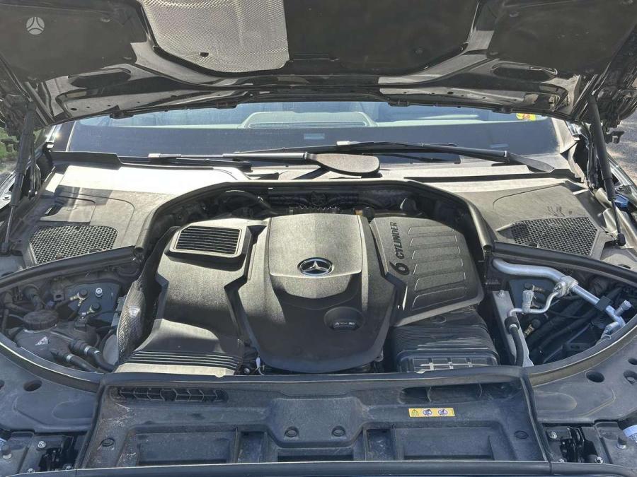Black Mercedes-Benz S 400 2022 in Vilnius, with an engine capacity of 2.93 L and mileage of 69 thousand km for 83000 €, photo 34 on AUTOMOTO.COM.LV