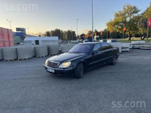 Серый Мерседес С 400 2001 в Рига, объемом двигателя 4.00 л и пробегом 380 тыс. км за 1400 €, фото 3 на AUTOMOTO.COM.LV