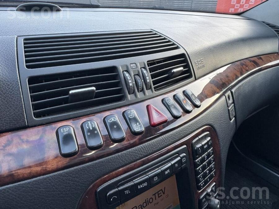 Серый Мерседес С 400 2001 в Рига, объемом двигателя 4.00 л и пробегом 380 тыс. км за 1400 €, фото 9 на AUTOMOTO.COM.LV
