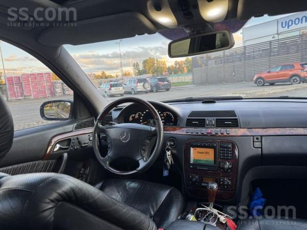Pelēks Mercedes-Benz S 400 2001 Rīga, ar dzinēja tilpumu 4.00 L un nobraukumu 380 tūkst. km par 1400 €, foto 7 vietnē AUTOMOTO.COM.LV