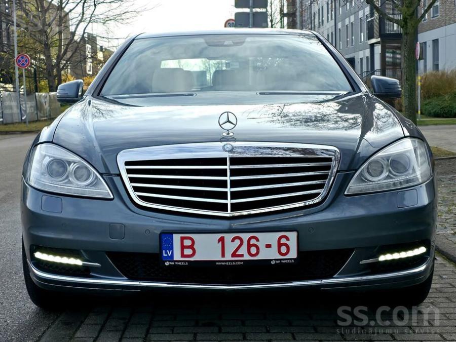Grey Mercedes-Benz S 400 2009 in Riga, with an engine capacity of 3.50 L and mileage of 163 thousand km for 9850 €, photo 8 on AUTOMOTO.COM.LV