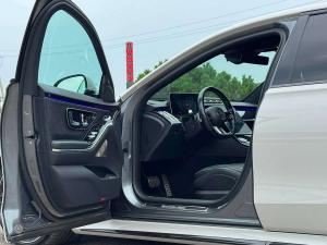 Pelēks Mercedes-Benz S 400 2021 Molėtai, ar dzinēja tilpumu 2.93 L un nobraukumu 310 tūkst. km par 67950 €, foto 7 vietnē AUTOMOTO.COM.LV