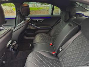 Pelēks Mercedes-Benz S 400 2021 Molėtai, ar dzinēja tilpumu 2.93 L un nobraukumu 310 tūkst. km par 67950 €, foto 16 vietnē AUTOMOTO.COM.LV