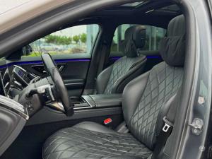 Pelēks Mercedes-Benz S 400 2021 Molėtai, ar dzinēja tilpumu 2.93 L un nobraukumu 310 tūkst. km par 67950 €, foto 18 vietnē AUTOMOTO.COM.LV