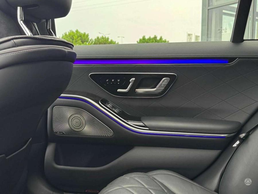 Pelēks Mercedes-Benz S 400 2021 Molėtai, ar dzinēja tilpumu 2.93 L un nobraukumu 310 tūkst. km par 67950 €, foto 19 vietnē AUTOMOTO.COM.LV
