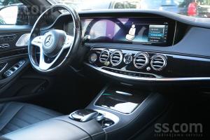 Красный Мерседес С 400 2017 в Рига, объемом двигателя 3.00 л и пробегом 205 тыс. км за 46990 €, фото 8 на AUTOMOTO.COM.LV