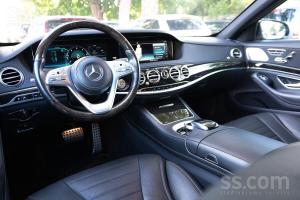 Красный Мерседес С 400 2017 в Рига, объемом двигателя 3.00 л и пробегом 205 тыс. км за 46990 €, фото 22 на AUTOMOTO.COM.LV