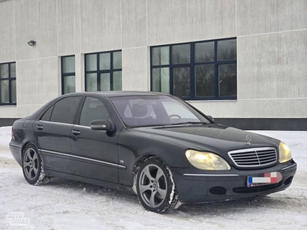 Mercedes-Benz S 400 2001 Viļņa, ar dzinēja tilpumu 4.00 L un nobraukumu 360 tūkst. km par 1600 €, foto 1 vietnē AUTOMOTO.COM.LV