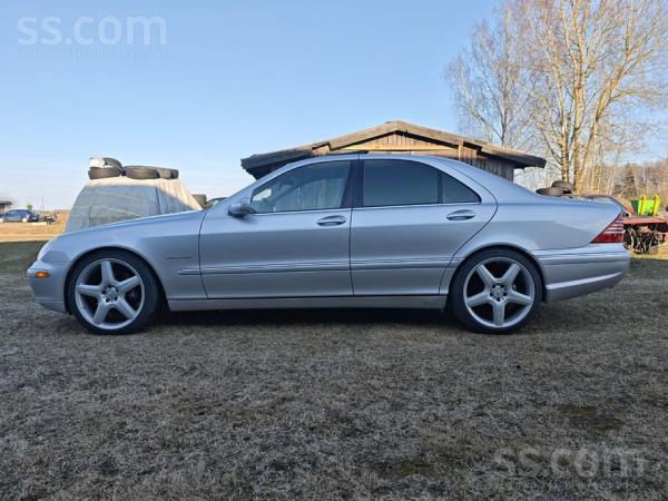 Mercedes-Benz S 400 2003 in Jekabpils, with an engine capacity of 4.00 L and mileage of 238 thousand km for 4000 €, photo 1 on AUTOMOTO.COM.LV