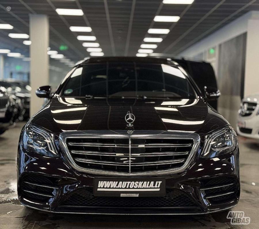 Violet Mercedes-Benz S 400 2018 in Klaipeda, with an engine capacity of 2.90 L and mileage of 246 thousand km for 42900 €, photo 2 on AUTOMOTO.COM.LV