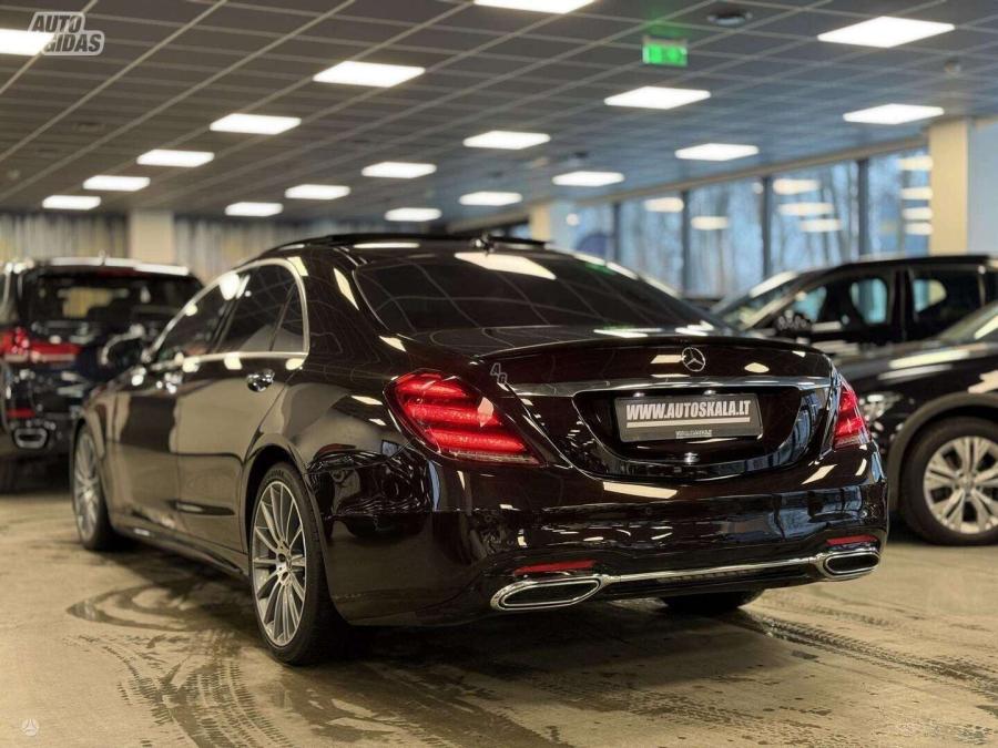 Violet Mercedes-Benz S 400 2018 in Klaipeda, with an engine capacity of 2.90 L and mileage of 249 thousand km for 42900 €, photo 13 on AUTOMOTO.COM.LV