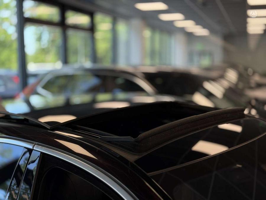 Violet Mercedes-Benz S 400 2018 in Klaipeda, with an engine capacity of 2.93 L and mileage of 252 thousand km for 42900 €, photo 17 on AUTOMOTO.COM.LV