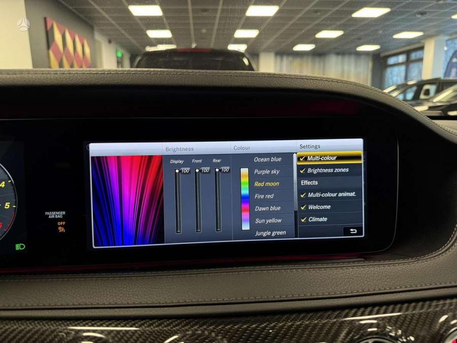 Violet Mercedes-Benz S 400 2018 in Klaipeda, with an engine capacity of 2.93 L and mileage of 252 thousand km for 42900 €, photo 43 on AUTOMOTO.COM.LV