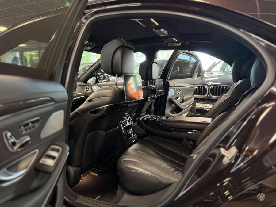 Violet Mercedes-Benz S 400 2018 in Klaipeda, with an engine capacity of 2.93 L and mileage of 252 thousand km for 41900 €, photo 5 on AUTOMOTO.COM.LV
