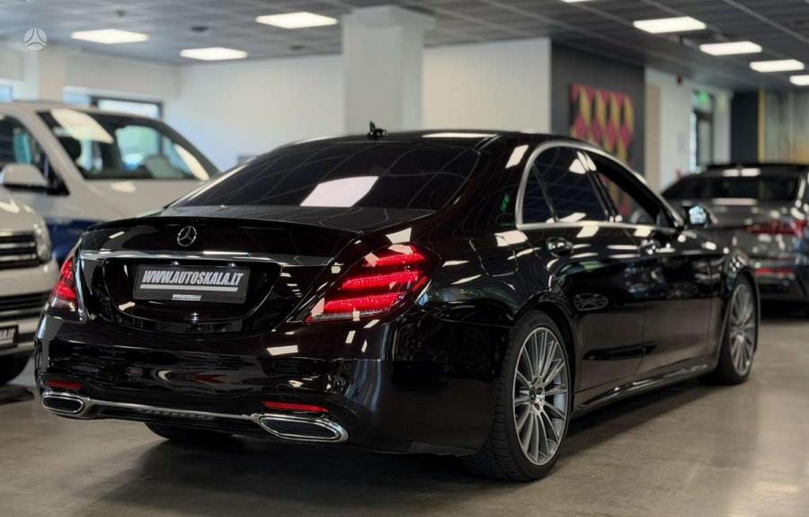 Violet Mercedes-Benz S 400 2018 in Klaipeda, with an engine capacity of 2.93 L and mileage of 252 thousand km for 41900 €, photo 14 on AUTOMOTO.COM.LV